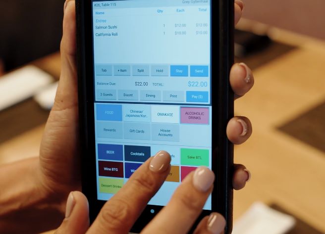 4 Ways to Increase Your Table Turnover With Restaurant Automation