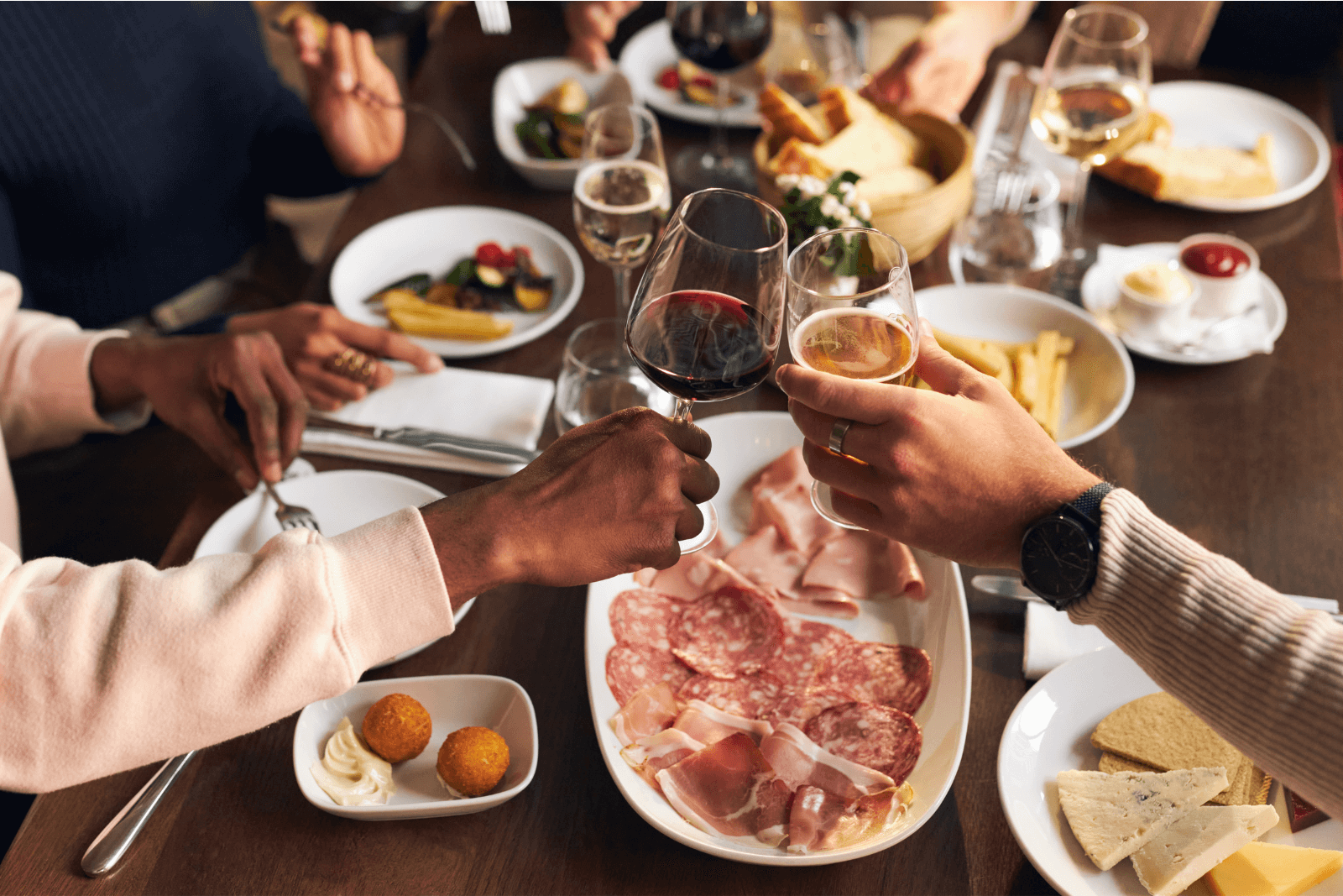 How to Increase Restaurant Reservations Using Your Website